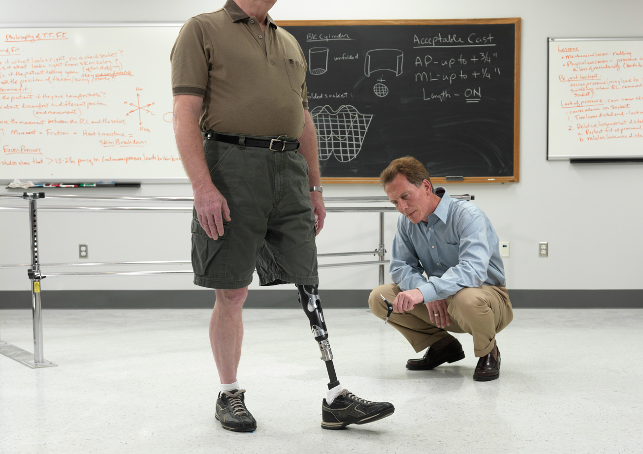 Prosthetics Industry Group Pledges to Assist Boston Bombing Amputees