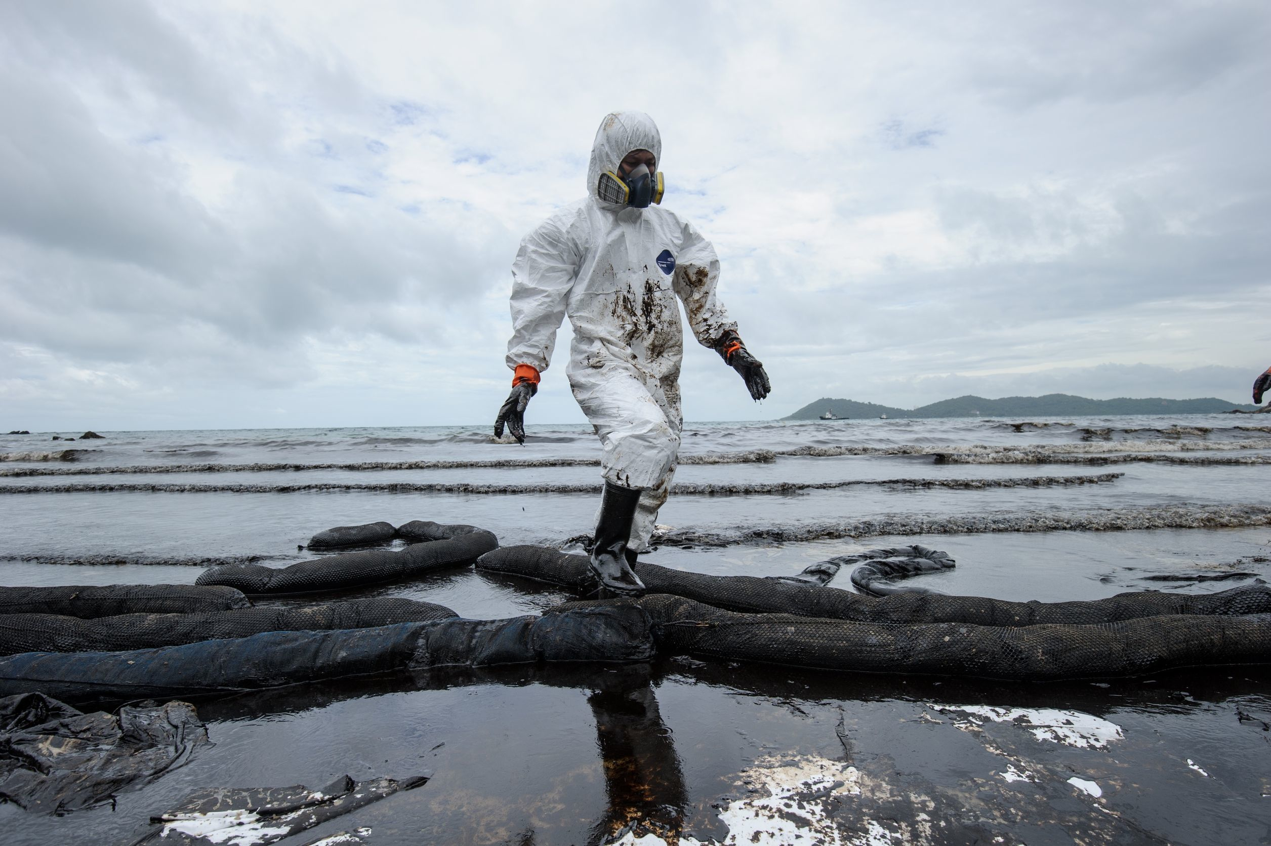 Ex BP Engineer Destroyed Gulf Spill Evidence Jury Told Ex BP Engineer Destroyed Gulf Spill Evidence Jury Told