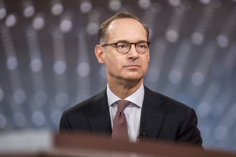 Markets Are Overreacting to Threat of Coronavirus: Allianz CEO Baete