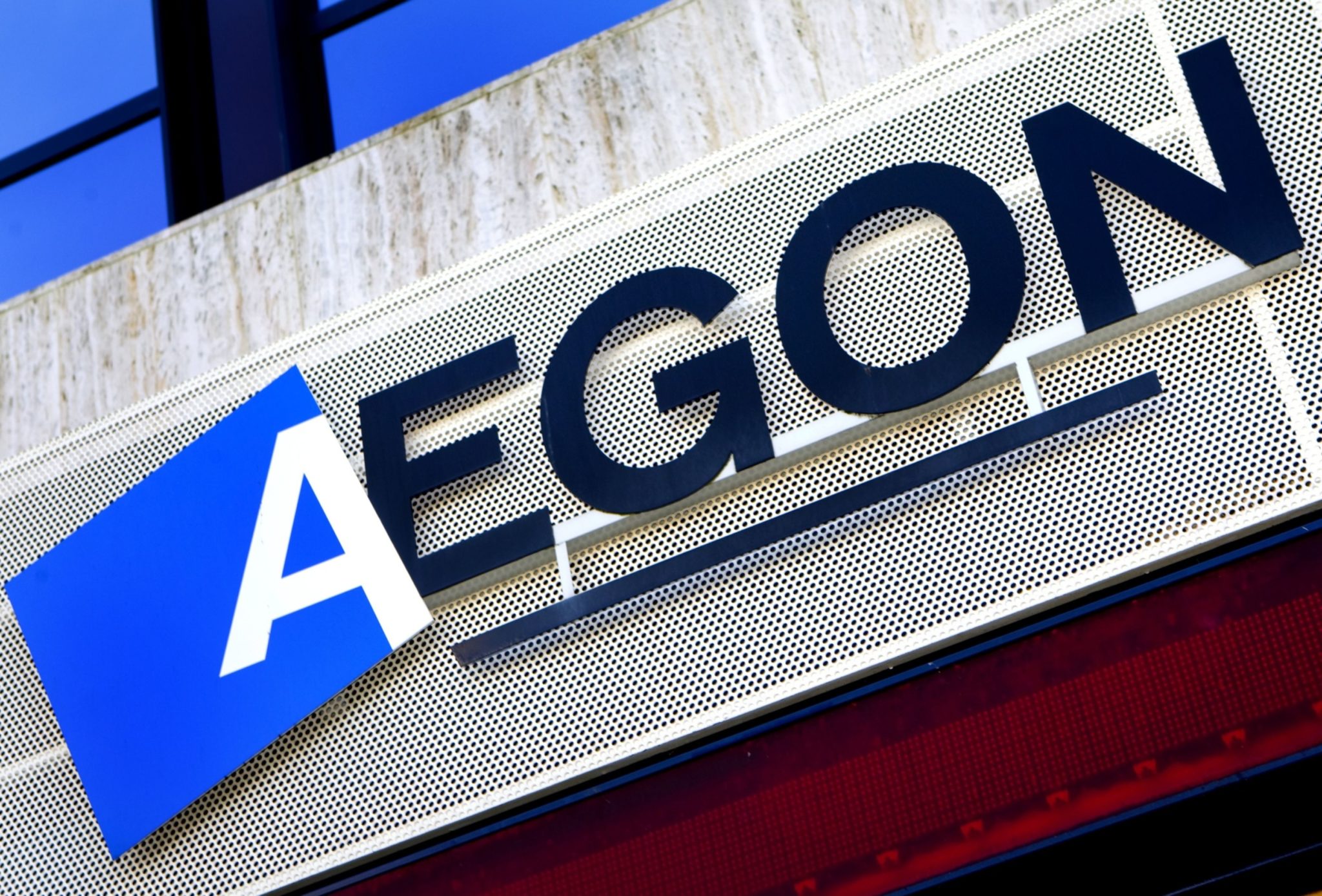 Dutch Insurer Aegon Strikes $2.7B Deal to Sell UK Insurance Business to ...
