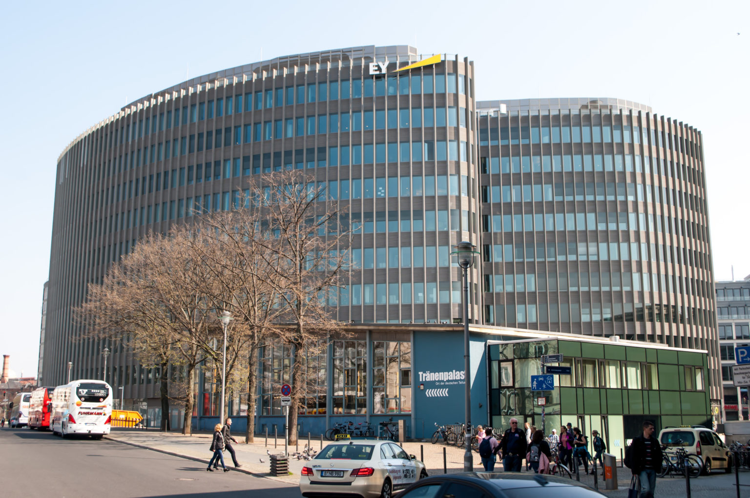 German Prosecutors Open Investigation into EY Auditors over Wirecard ...