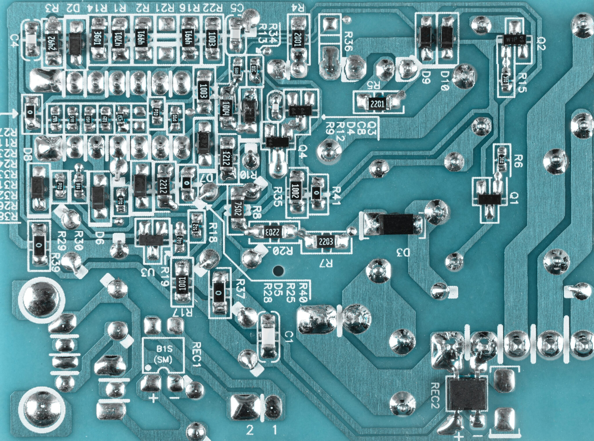 Iran War Disrupts the Circuit Board Supply Chain, Raises Costs for Tech ...