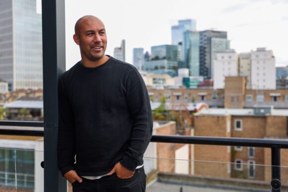 Twins Who Built $1.3B Marshmallow Car Insurance Startup as Industry ...