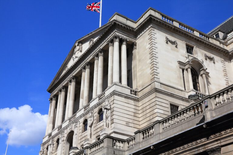 UK Appoints Barclays Executive as Top Bank of England Regulator