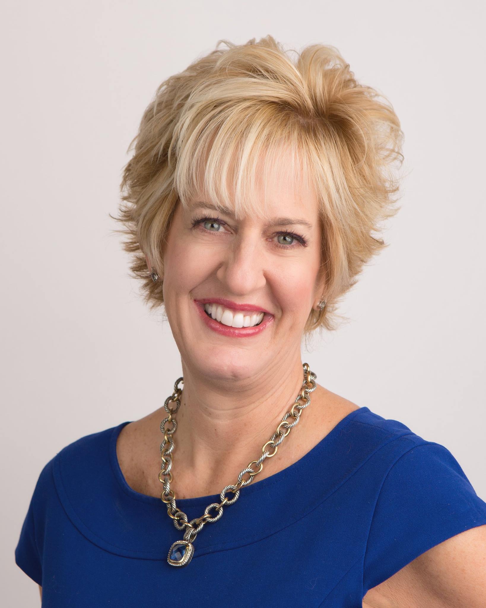 Jackie Cook's Instagram, Twitter & Facebook on IDCrawl