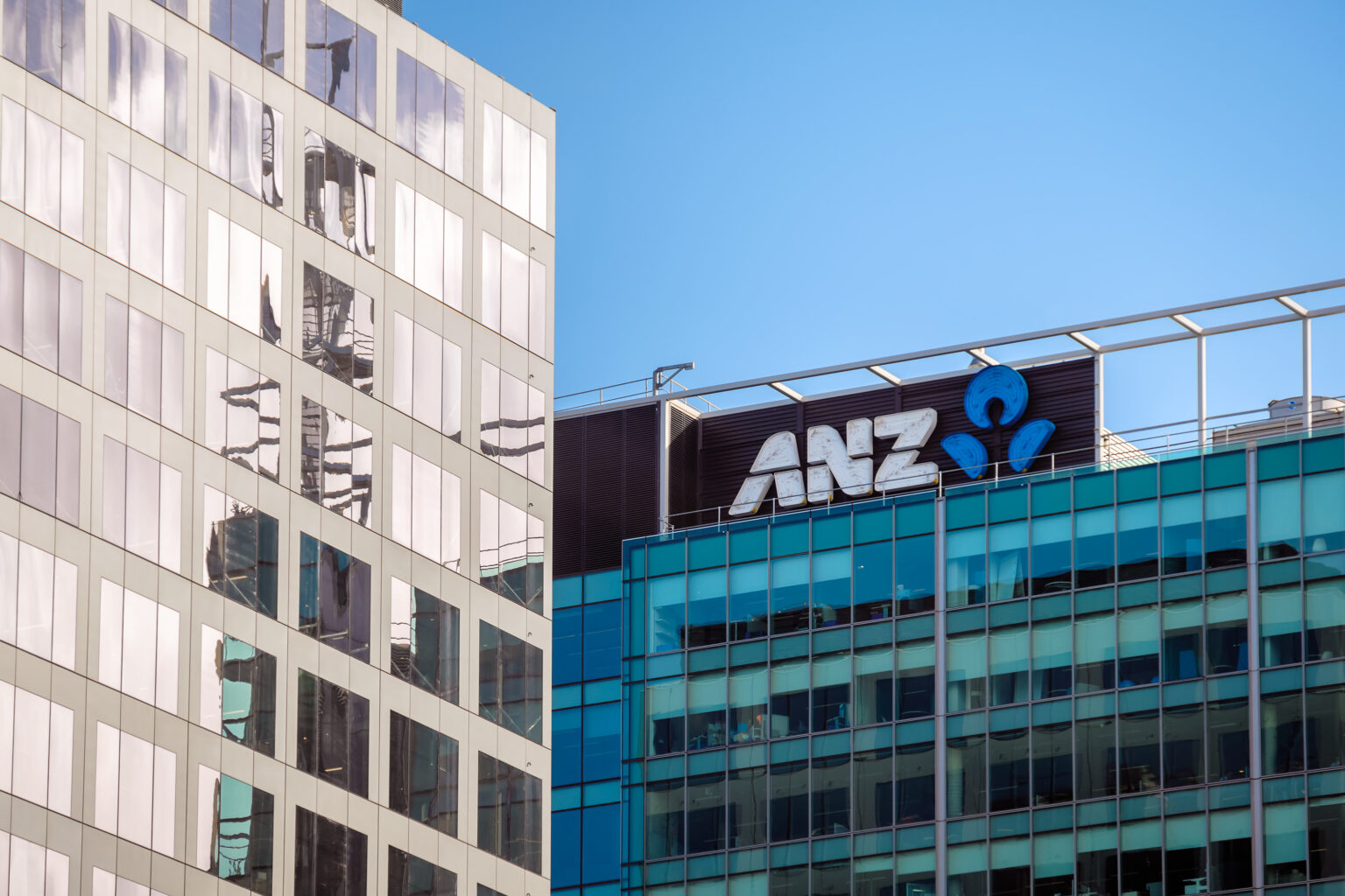 Australia Regulator Questions Benefits of ANZ’s $3.3B Suncorp Buyout