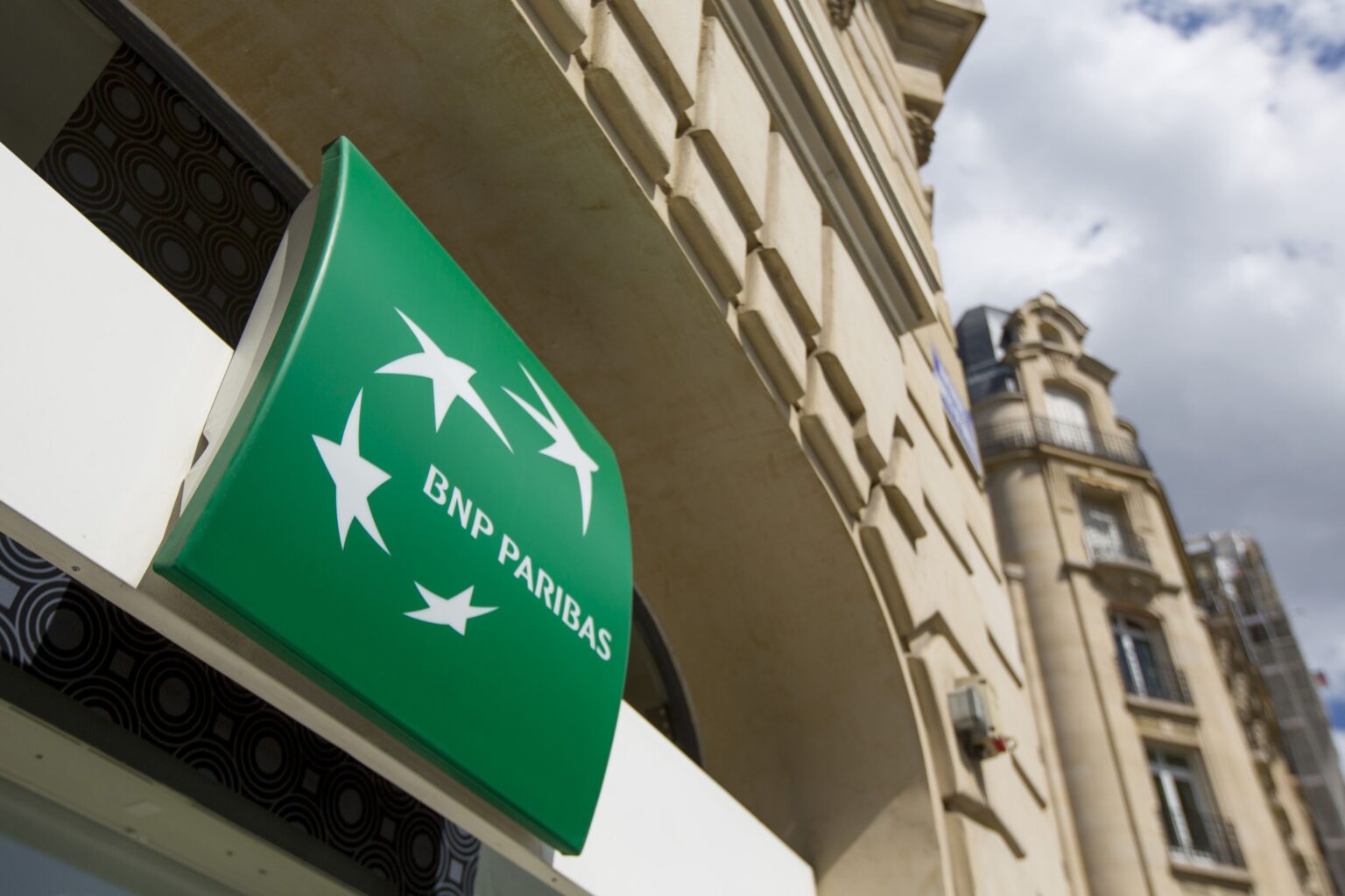 BNP Paribas Completes Acquisition of AXA’s Asset Management Unit