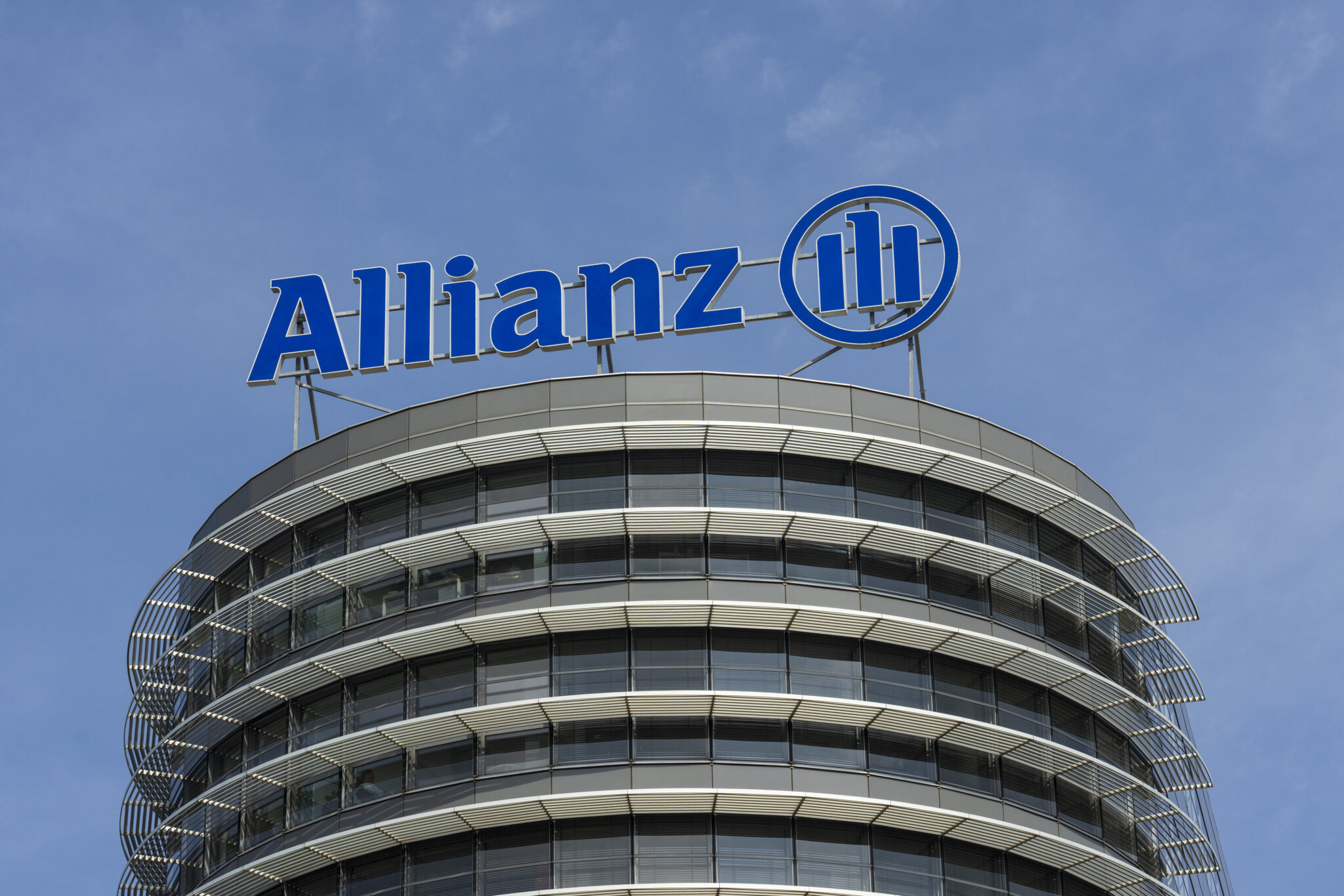 Singapore Blocks $1.7 Billion Allianz-Income Insurance Deal
