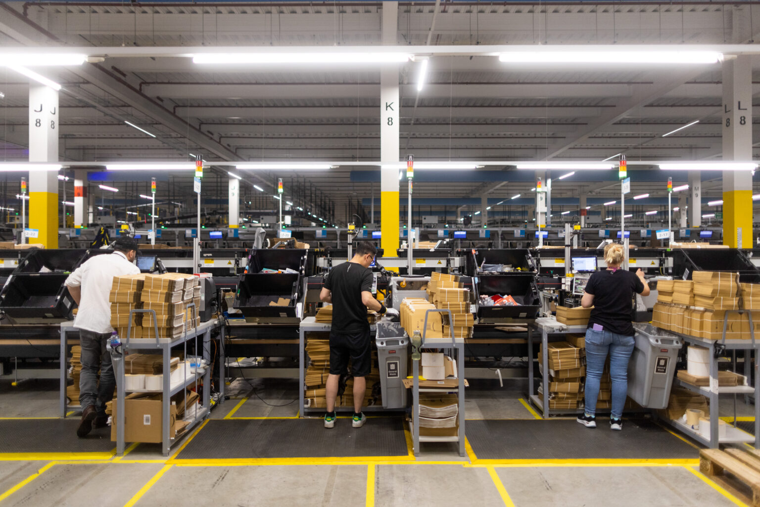 Amazon Is Halting Some of Its Diversity and Inclusion Programs