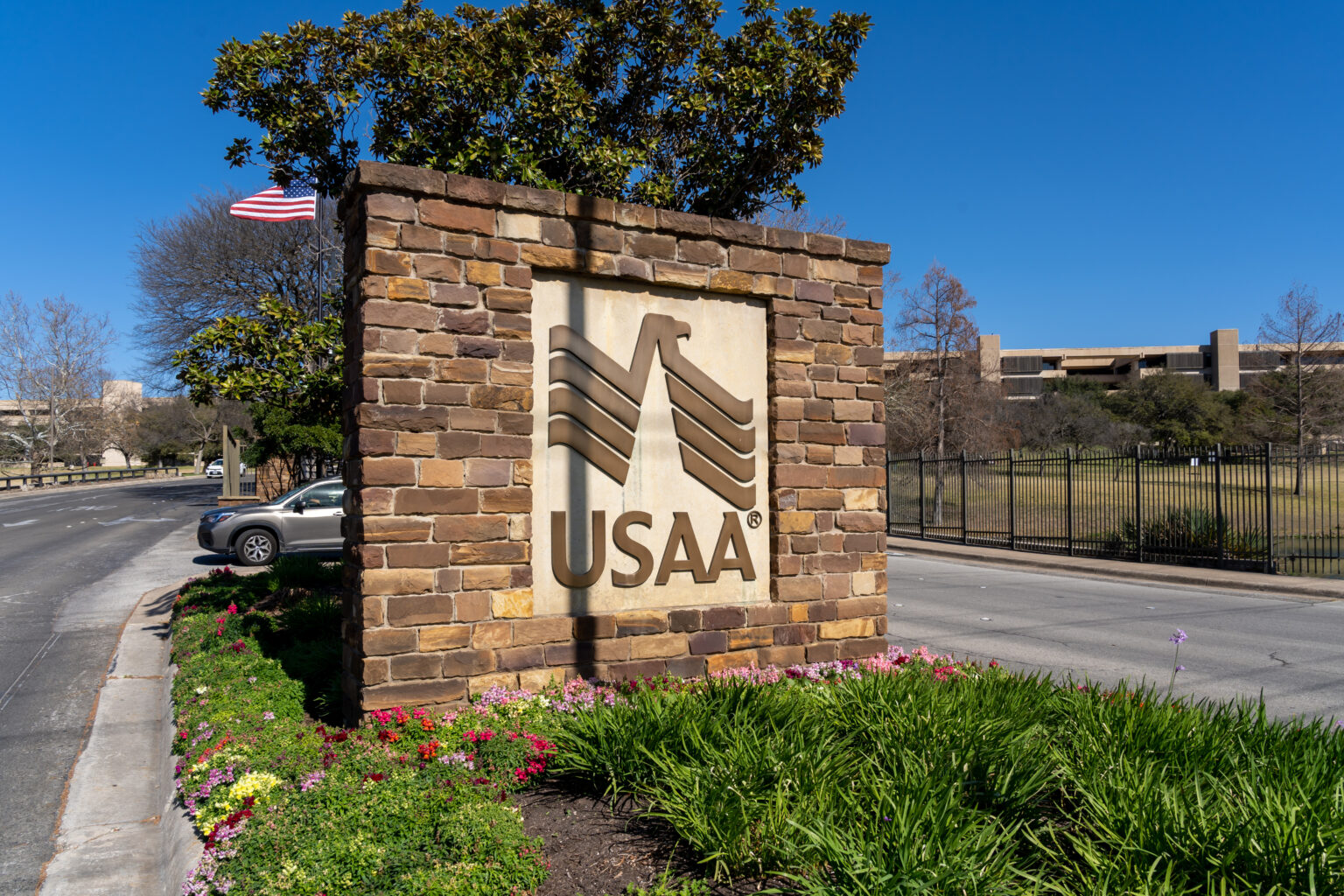 Andrade Leaves Everest Group to Become USAA President and CEO