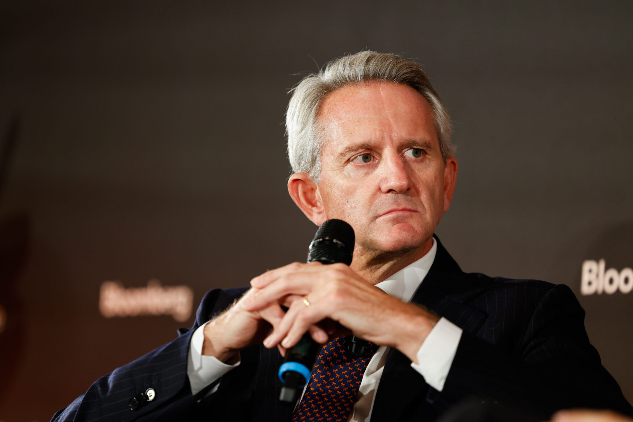 Mediobanca Makes €6.3 Billion Offer for Generali’s Wealth Arm