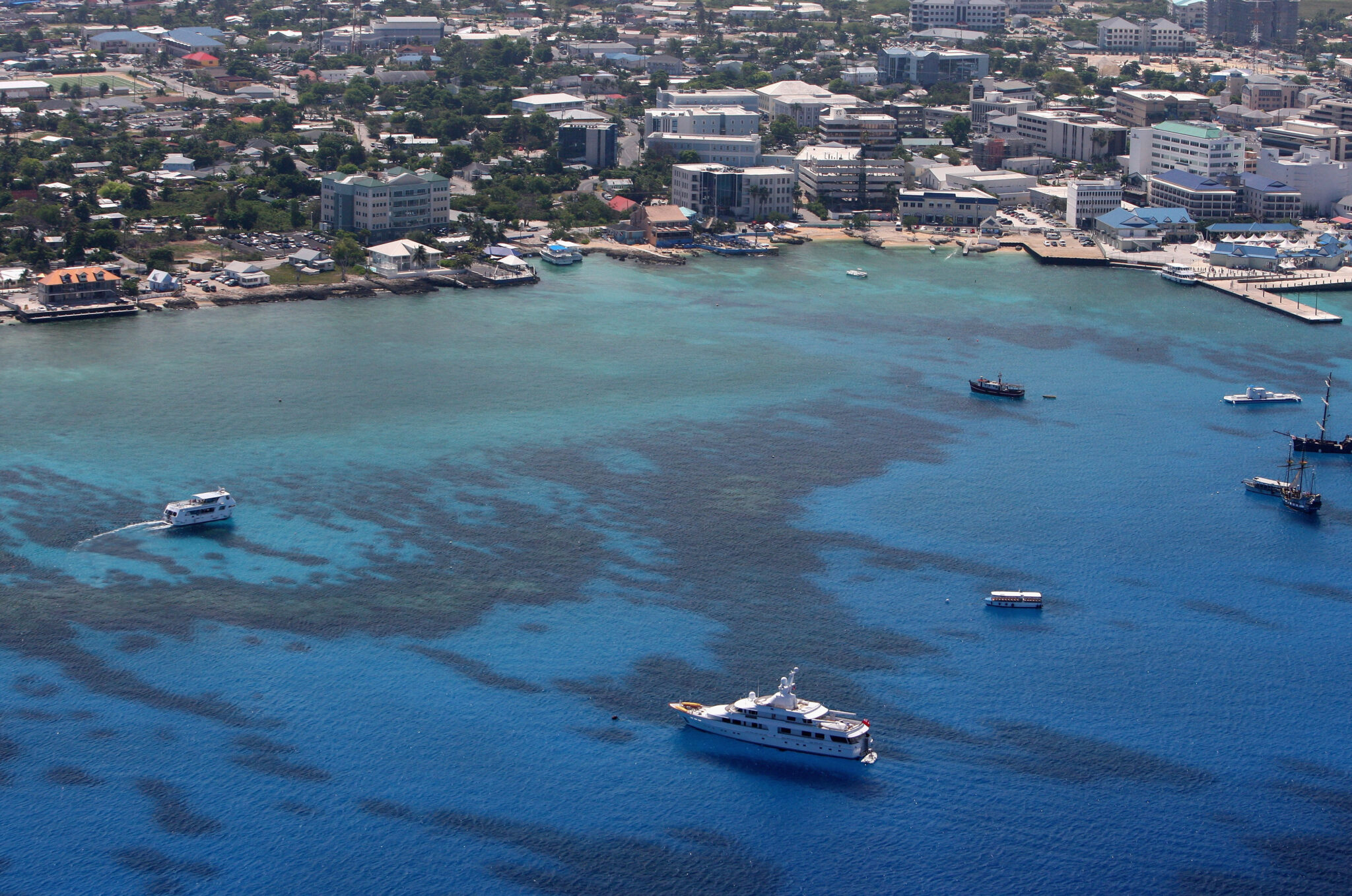 Cayman Islands Builds $74 Billion Insurance Hub That Irks Apollo Global ...