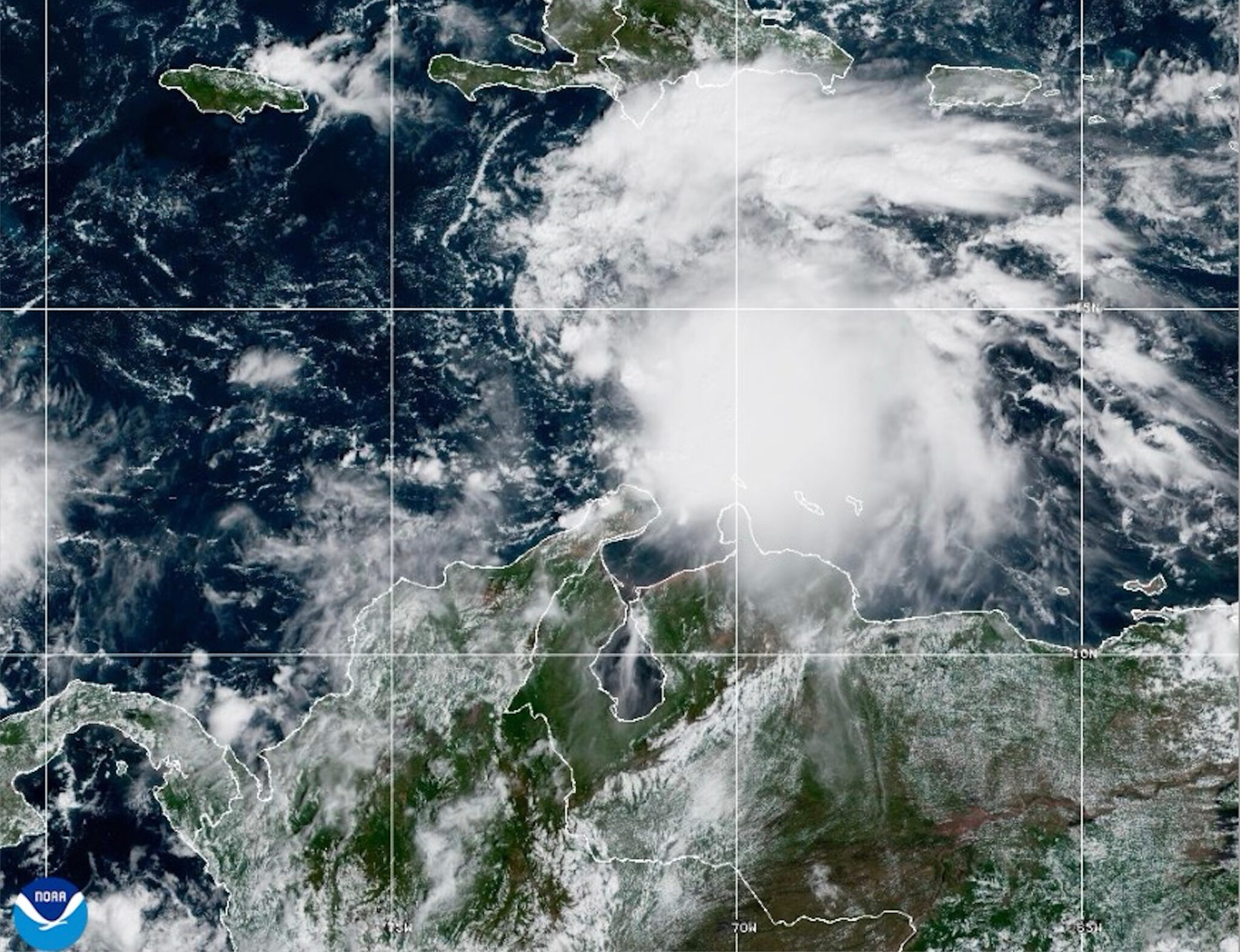 Tropical Storm Melissa Brings Heavy Rain to Haiti, Dominican Republic ...