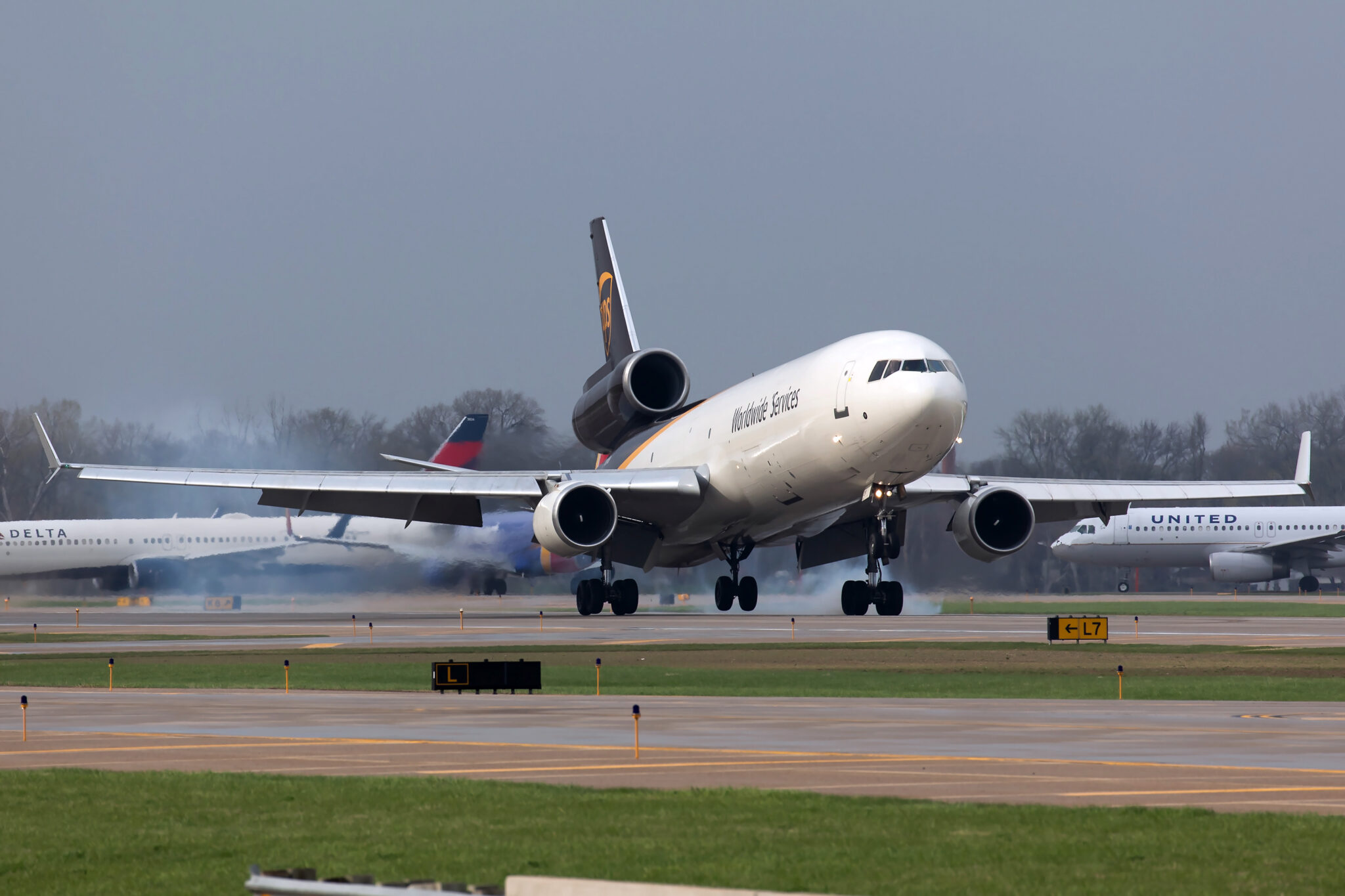 UPS Plane That Crashed Had ‘Fatigue Cracks’ in Engine Mount ...