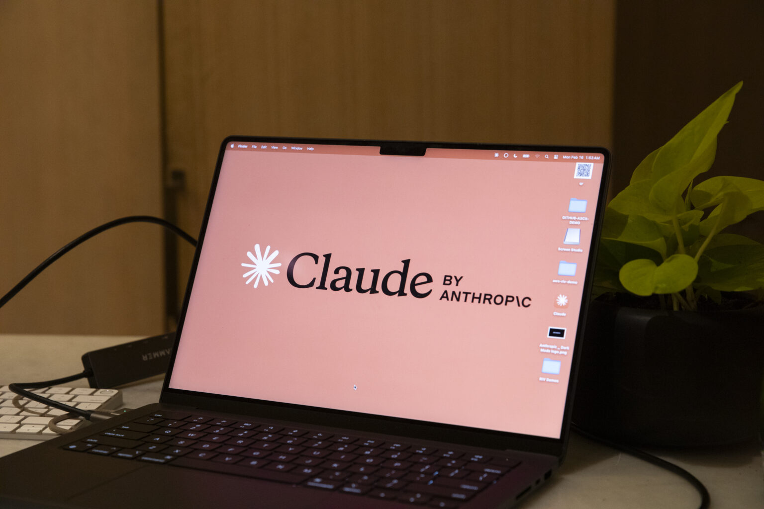 Anthropic’s Claude Chatbot Goes Down for Thousands of Users
