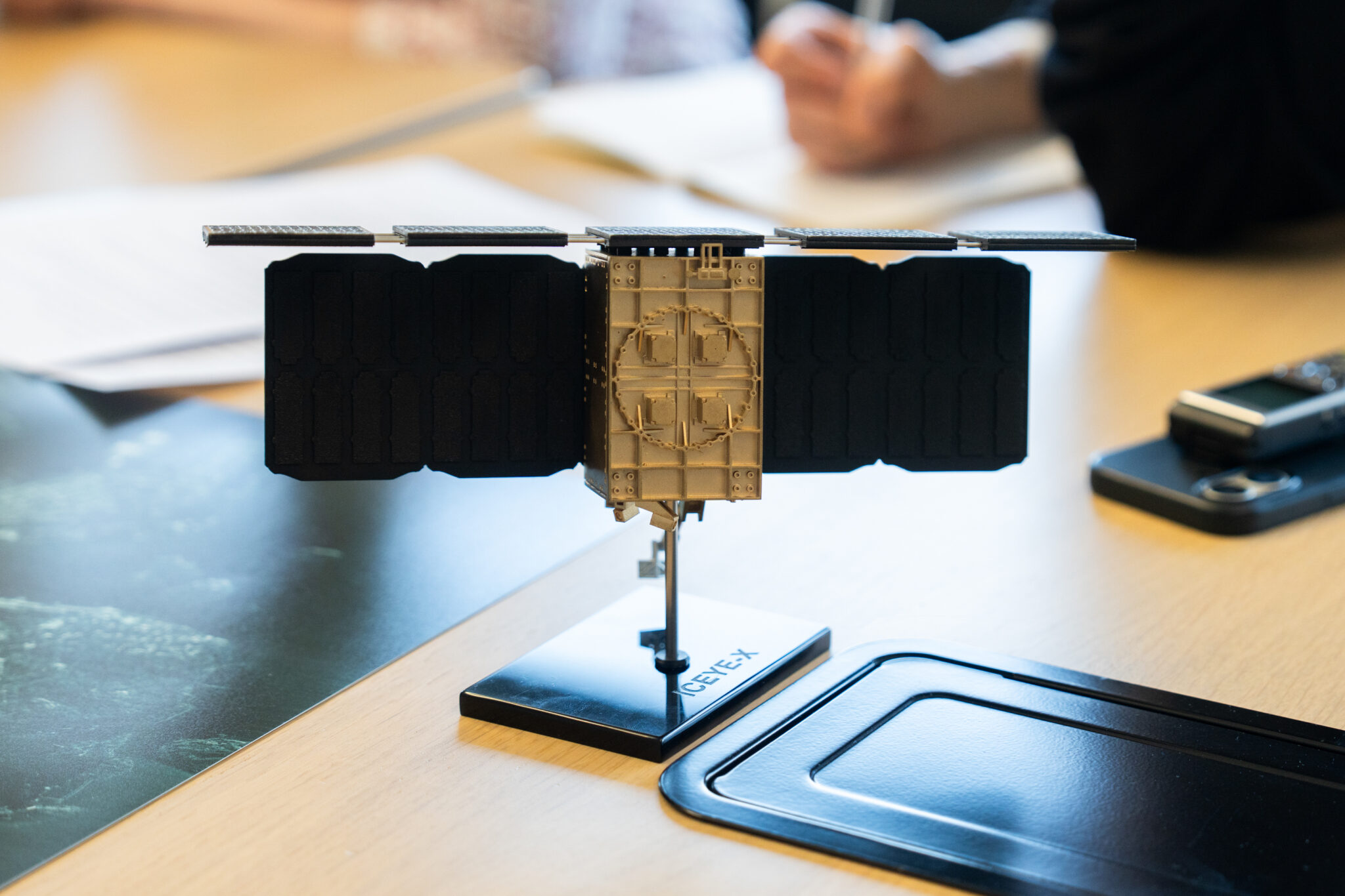 Satellite Firm ICEYE Targets €1 Billion Revenue Next Year